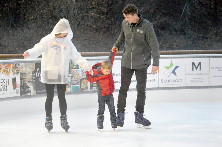 Permanent ice rink gives Steubenville a new, long-awaited, winter ...